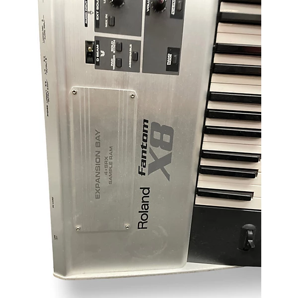 Used Roland Fantom X8 Keyboard Workstation - Guitar Center