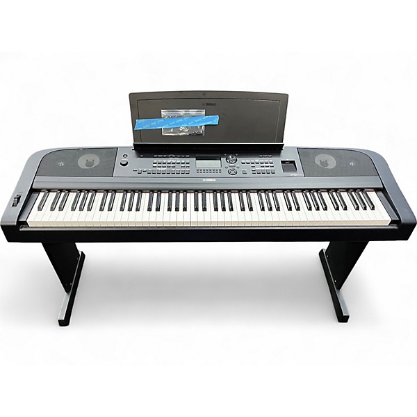 Used Yamaha DGX670 Portable Keyboard - Guitar Center